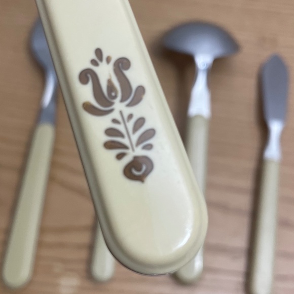 Pfaltzgraff | Dining | Vintage Pfaltzgraff Village Pattern Brown ...